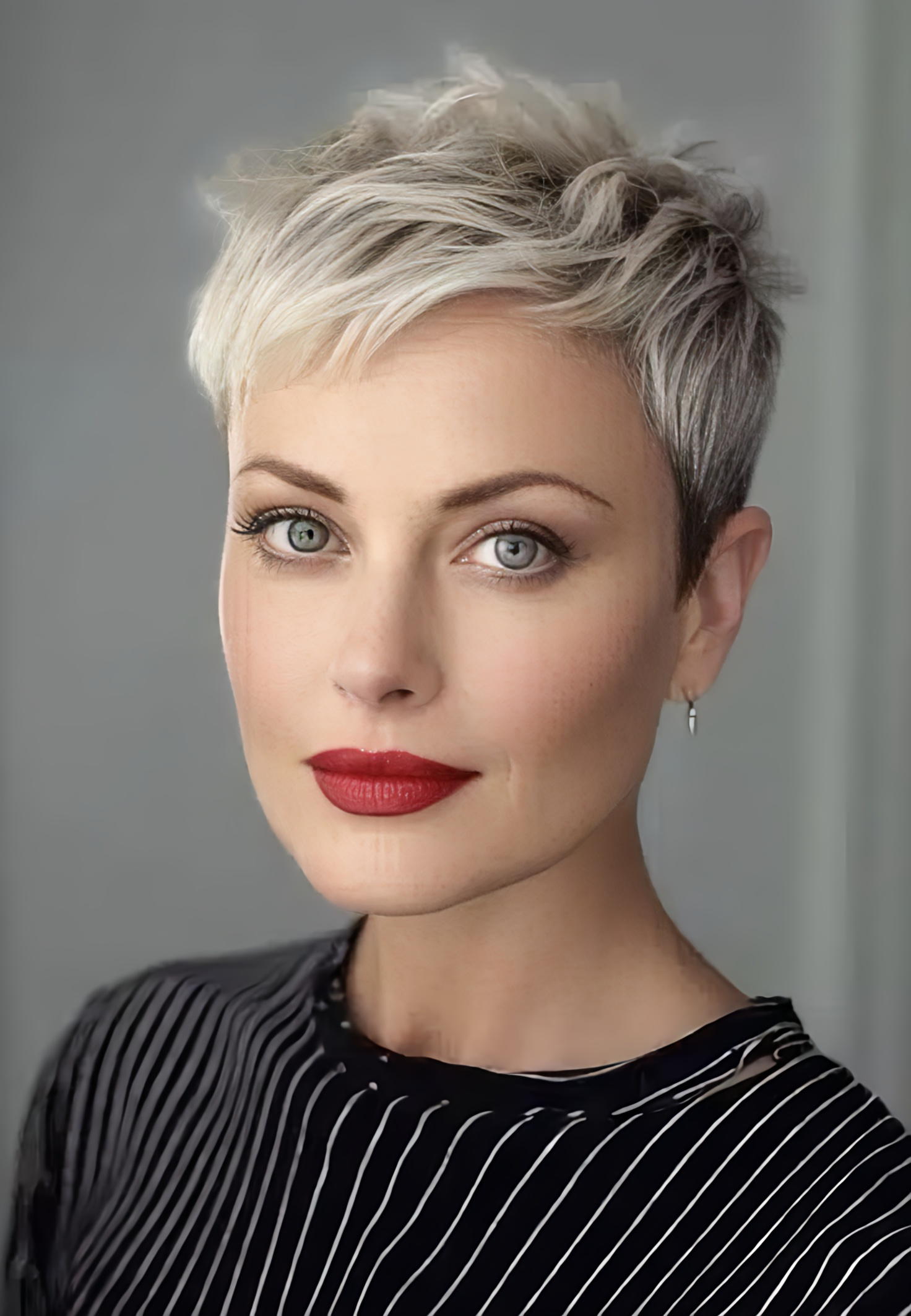 25 Chic and Modern Haircuts for a Fresh New Look
