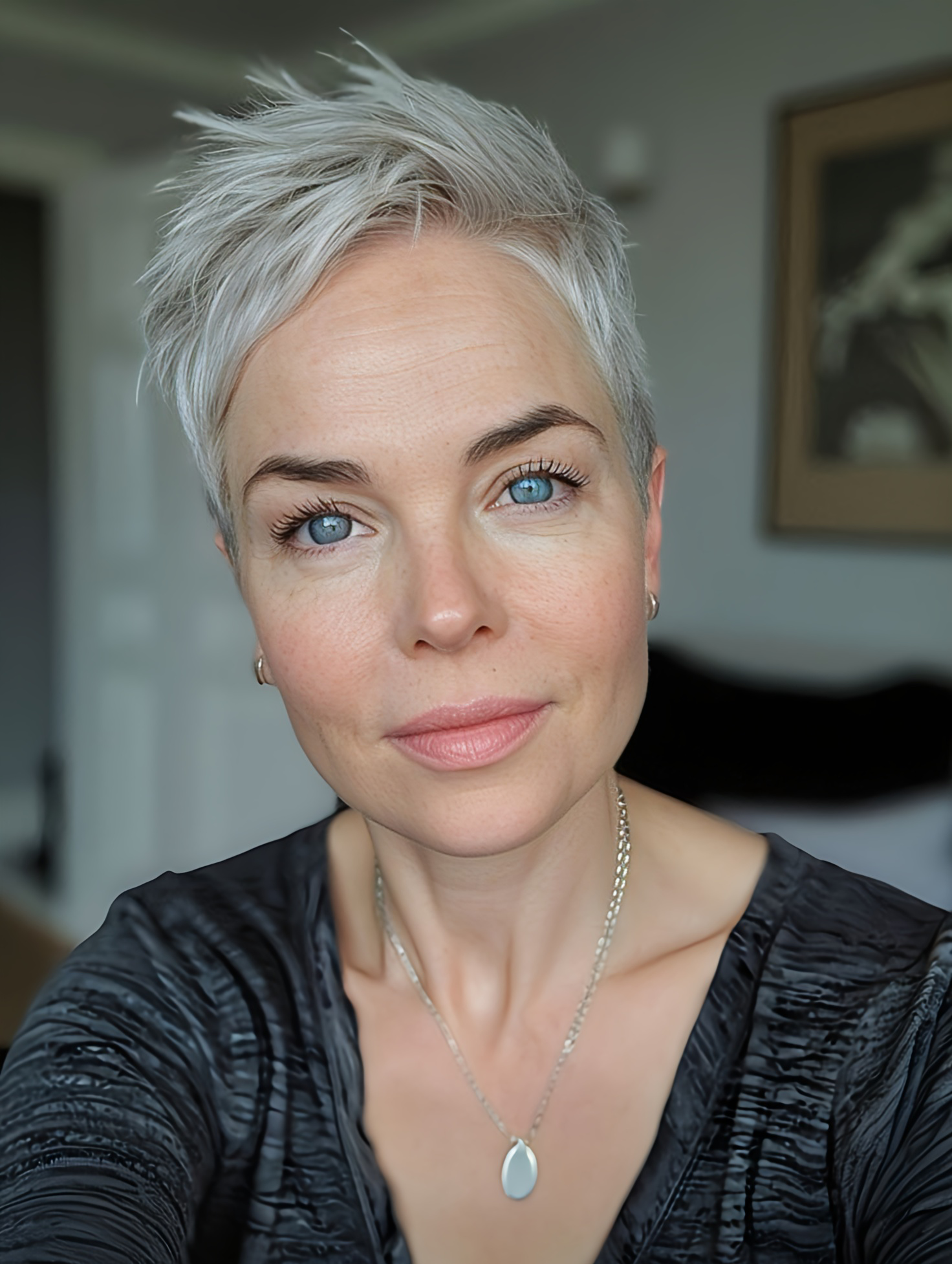 Quick and Chic: 35 Easy Haircuts for Women on the Go